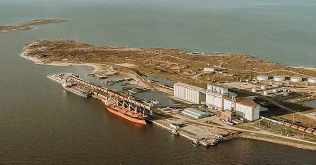 Why Churchill gets a pass while a pipeline never does